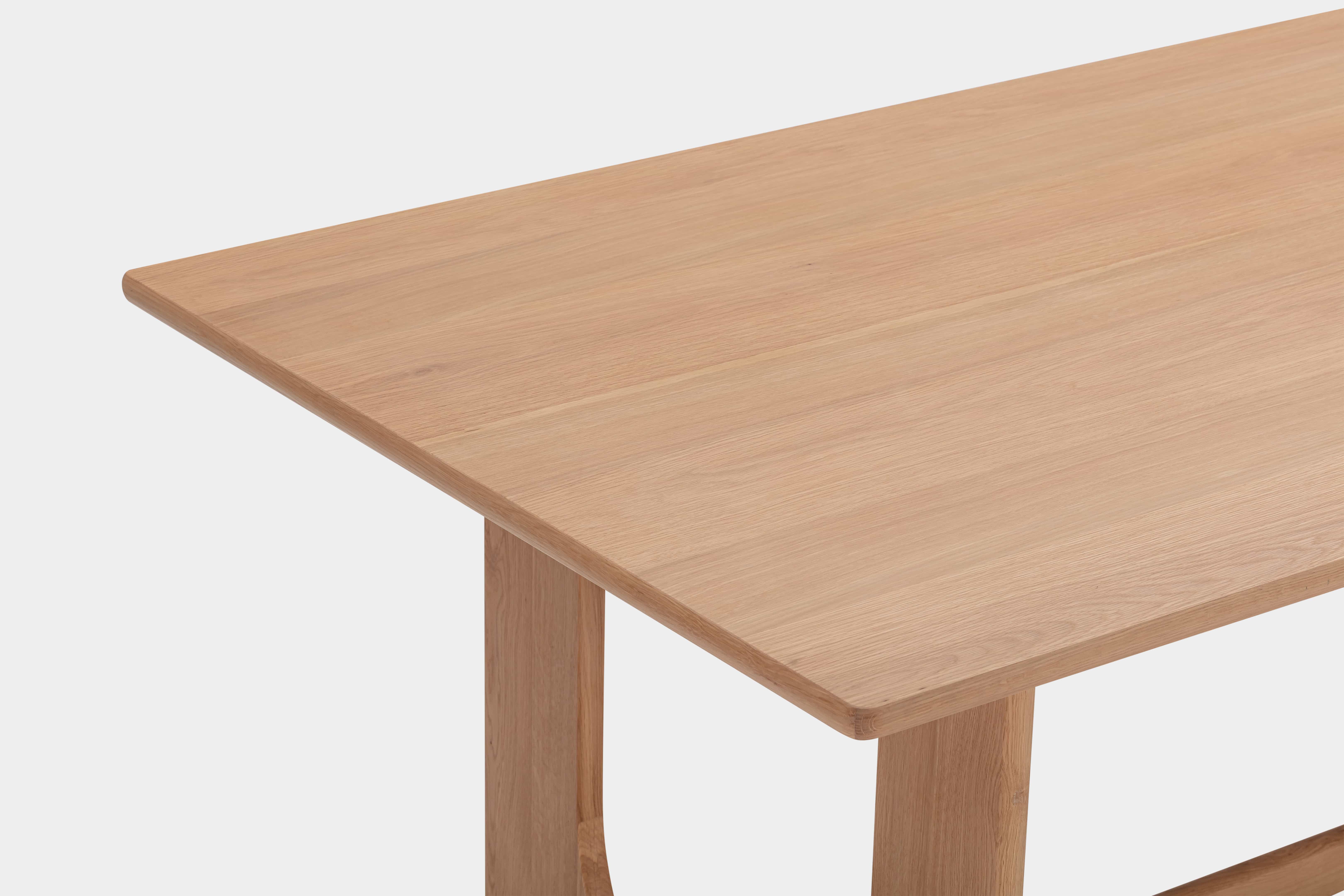 Arch dining table | PMA Furniture